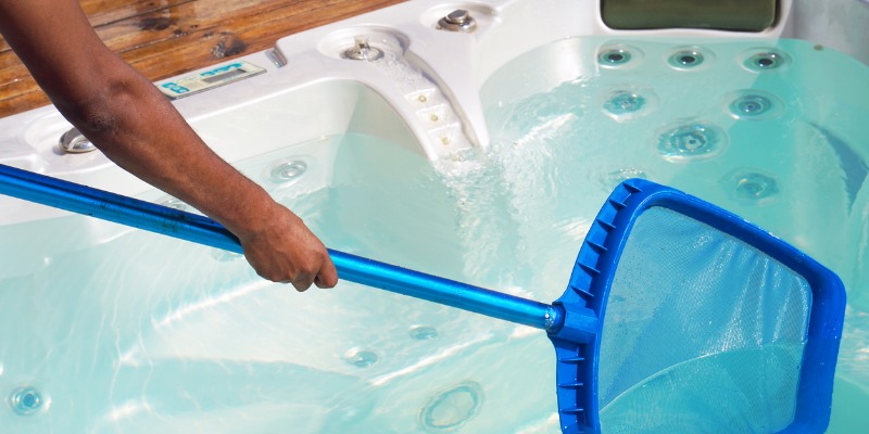How to Care for a Hot Tub in the Summer